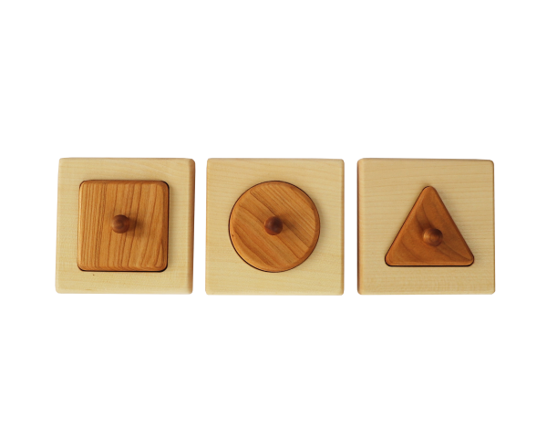 shape puzzle – triangle, square, circle – woodenstory.com
